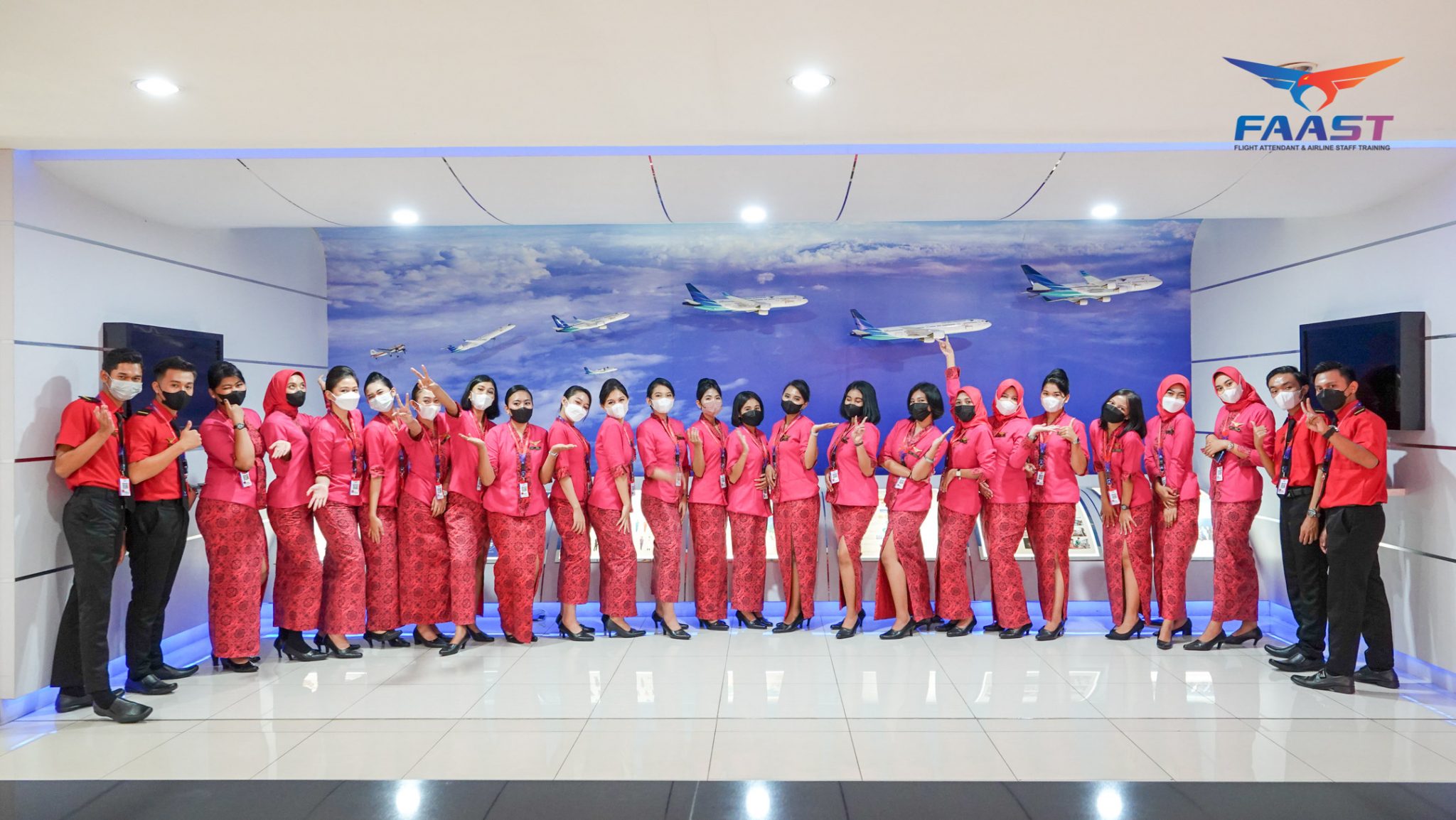 Emergency Drill FAAST Penerbangan di Garuda Indonesia Training Center ...